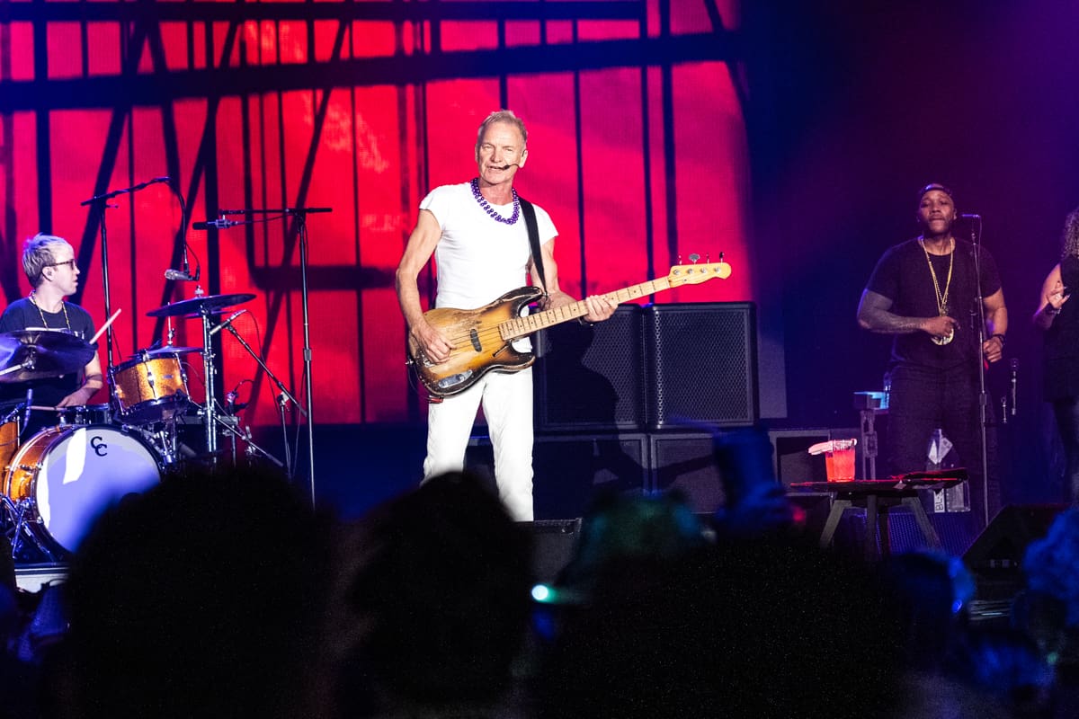 Krewe of Endymion Parade and Extravaganza Dazzles