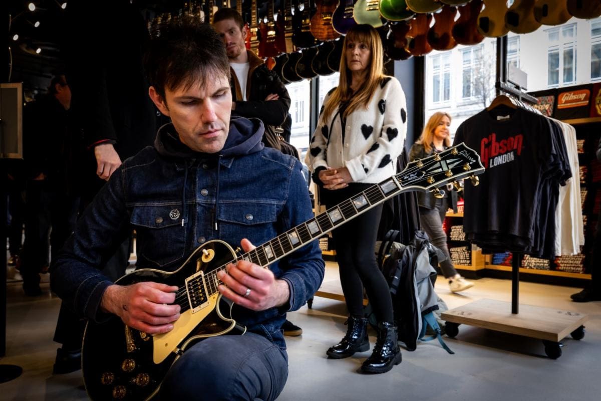 Gibson Garage London Marks First Flagship Store Outside U.S.