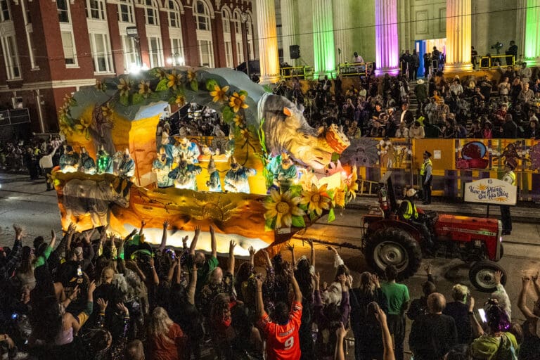 Babylon’s Enchanting 2025 Mardi Gras Parade